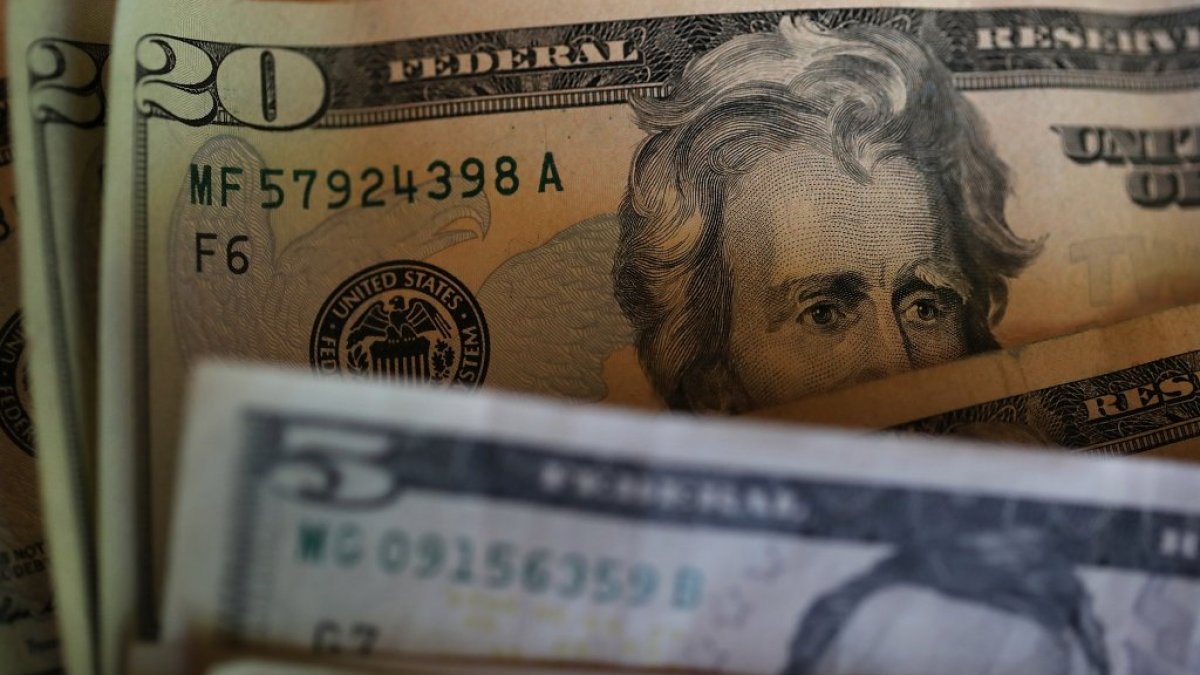 NJ’s Minimum Wage Rises to $13 an Hour on Its Way to $15 – NBC New York
