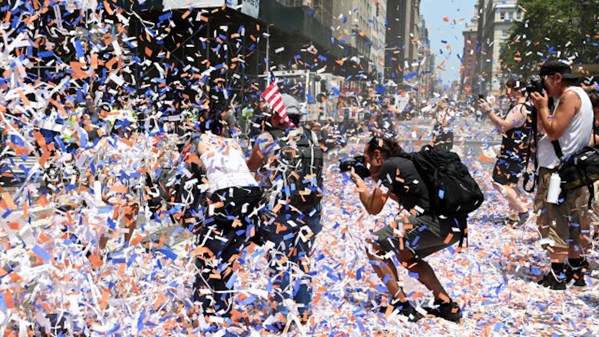 Photo Highlights From NYC 2021 Ticker-Tape Parade – NBC New York