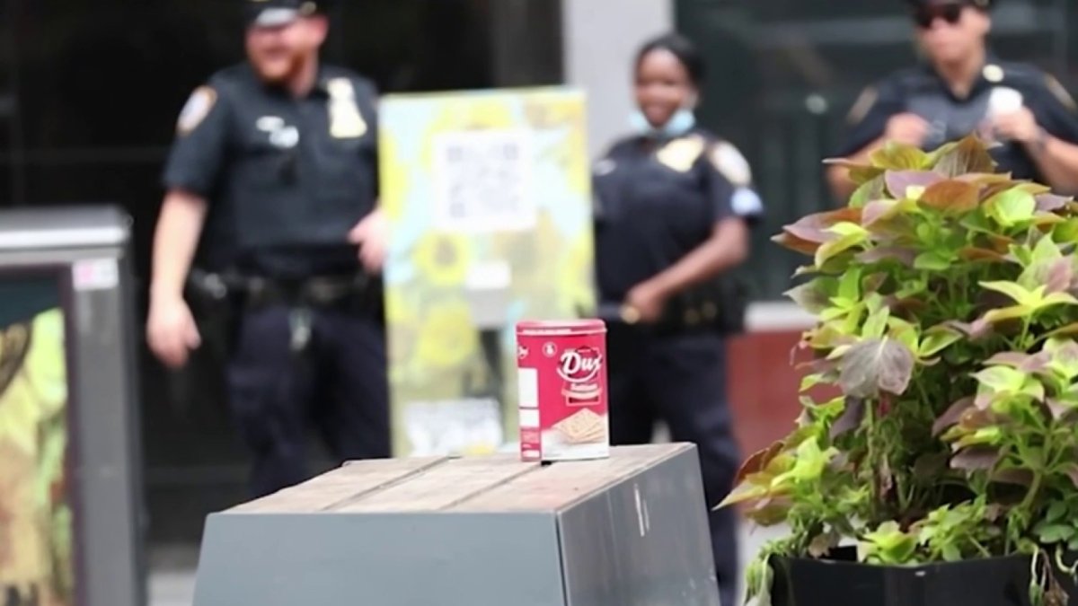 Times Square Temporarily Evacuated Following Unusal Incident – NBC New York