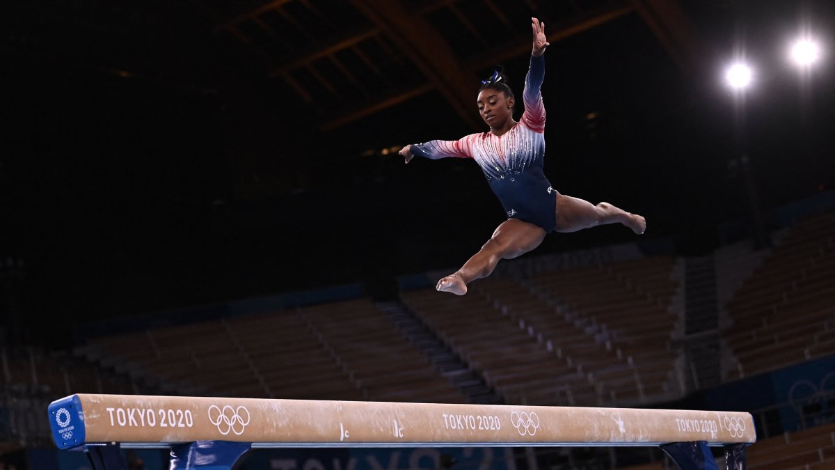 Simone Biles Wins Bronze Medal In Olympic Balance Beam Finals – NBC New ...