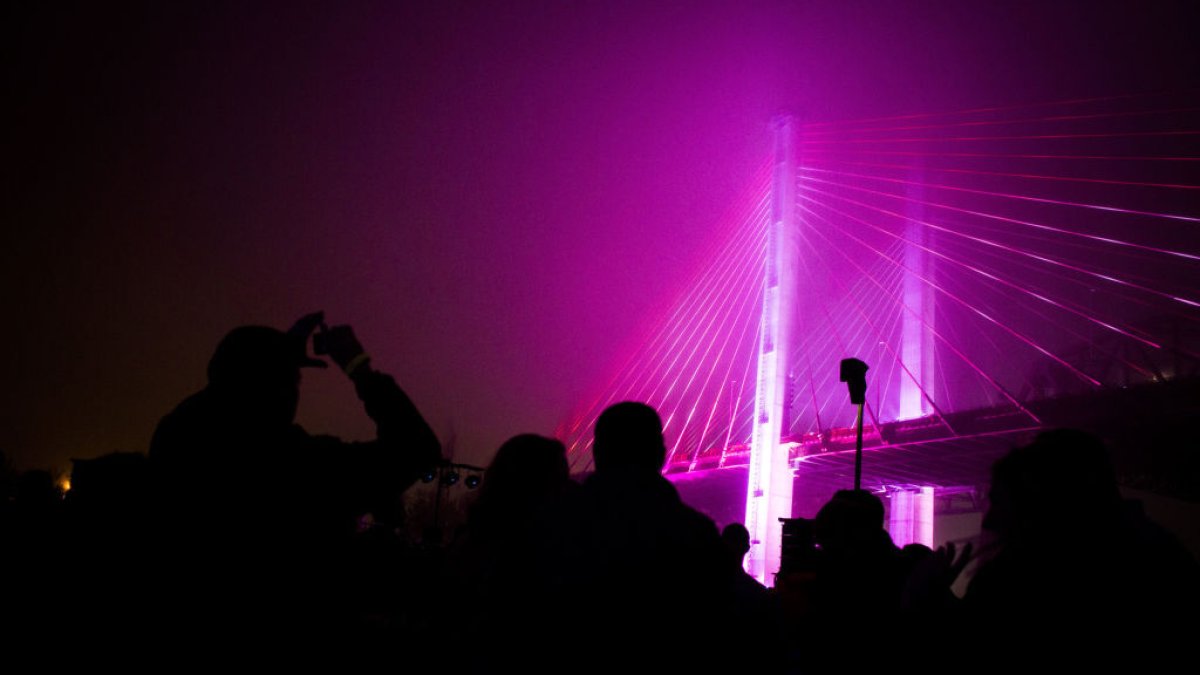 Light Art Festival to Illuminate Brooklyn Sky This Fall – NBC New York