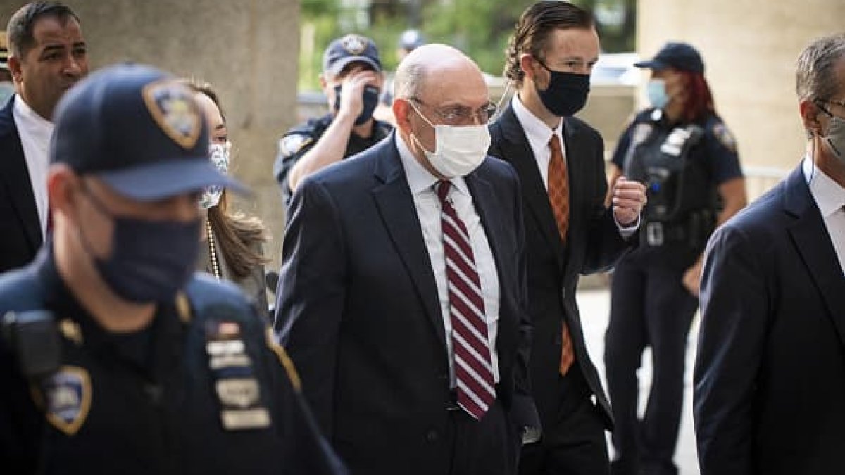 Lawyer for Indicted Trump CFO Weisselberg Says He Suspects More Charges ...