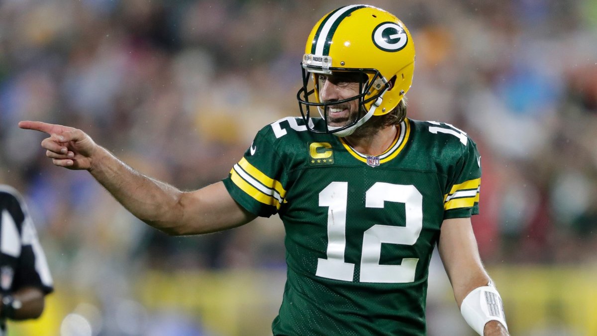 Aaron Rodgers Activated From COVID-19 List, Cleared to Start Vs ...