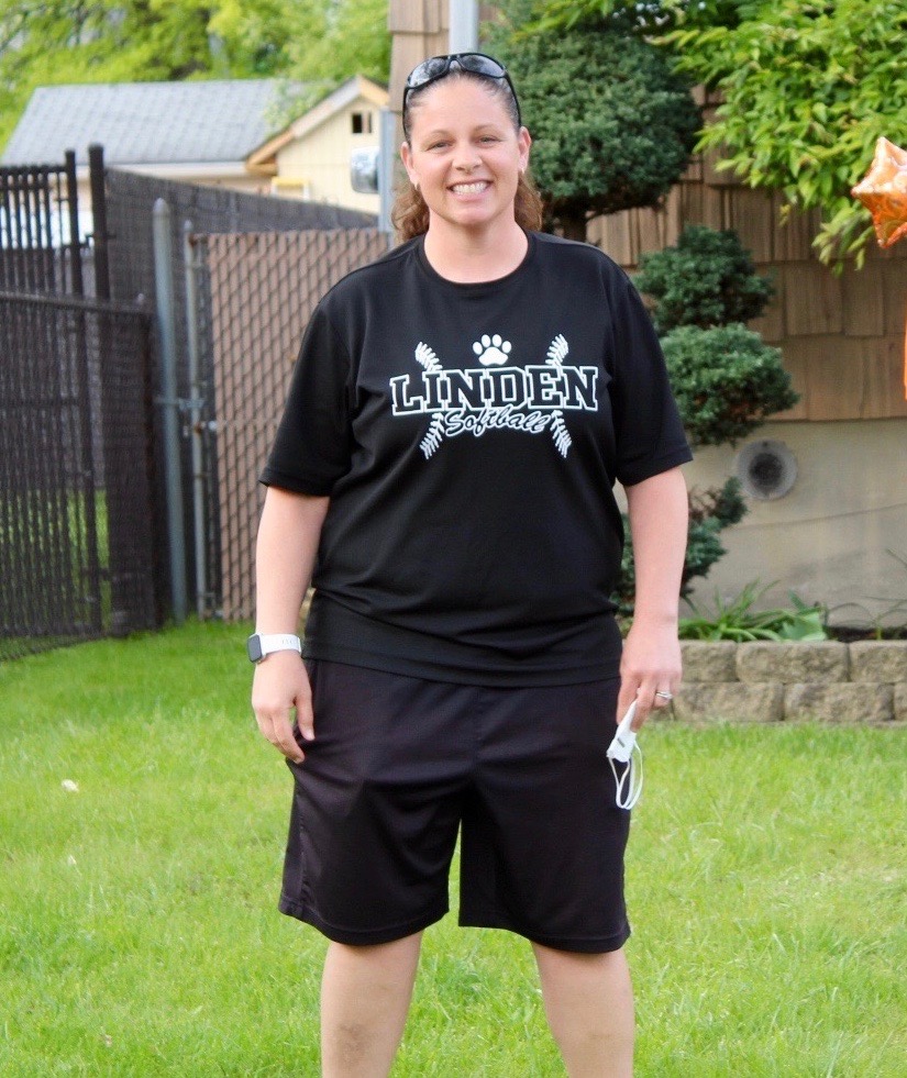 NJ Teacher Hailed as Hero for Jumping Into Moving, Driverless Car to ...