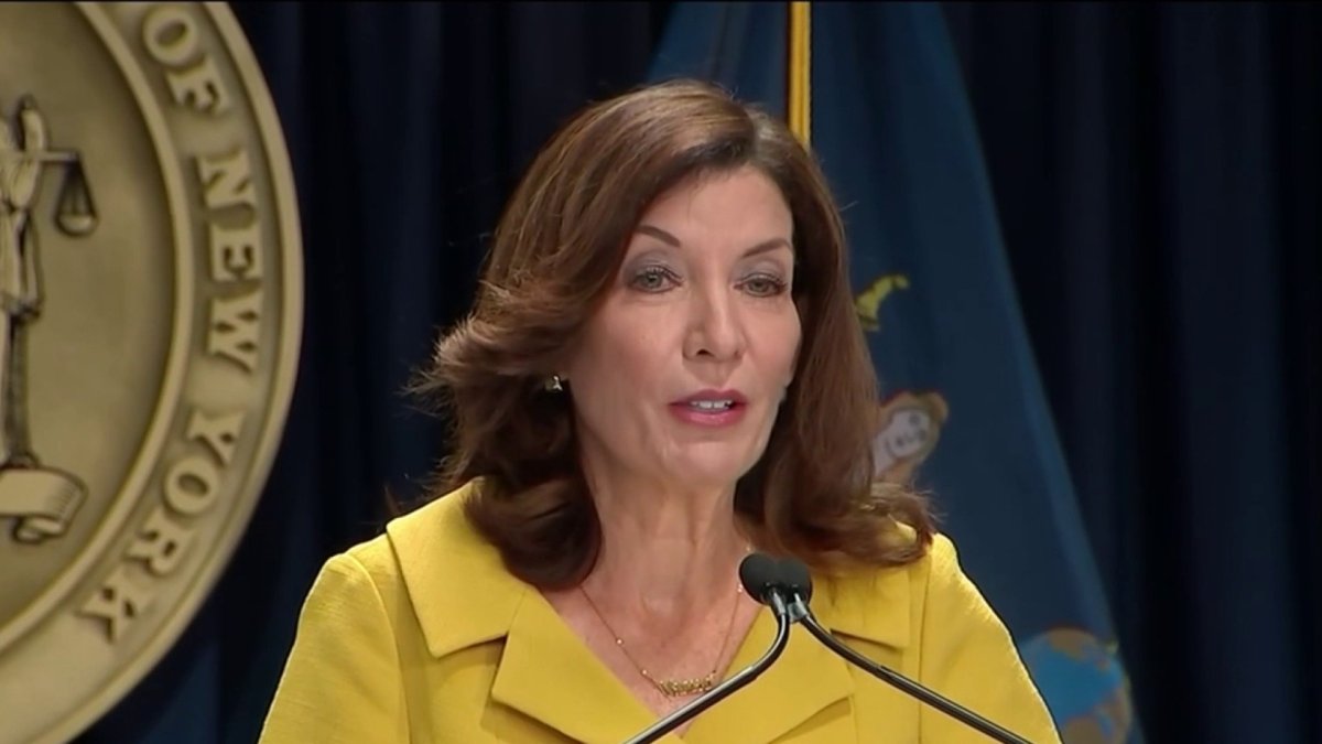 Hochul Apologizes to Families of Nursing Home COVID-19 Victims – NBC ...