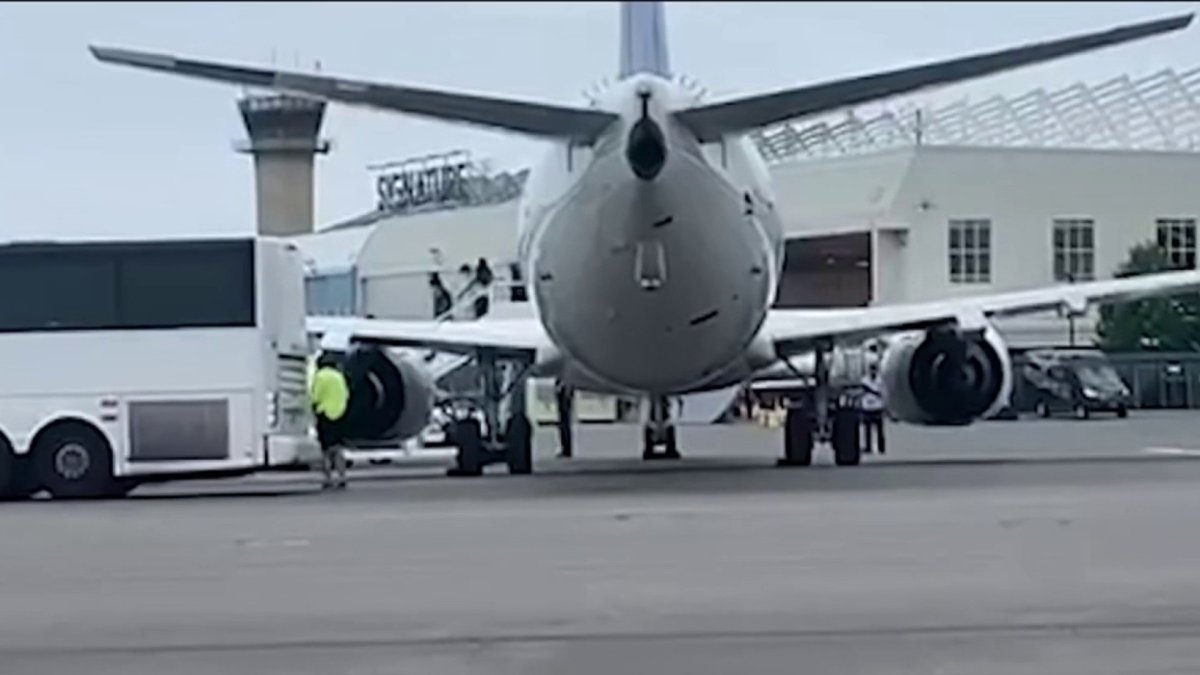 More Migrant Children Being Flown to NY — But What Happens to Them ...