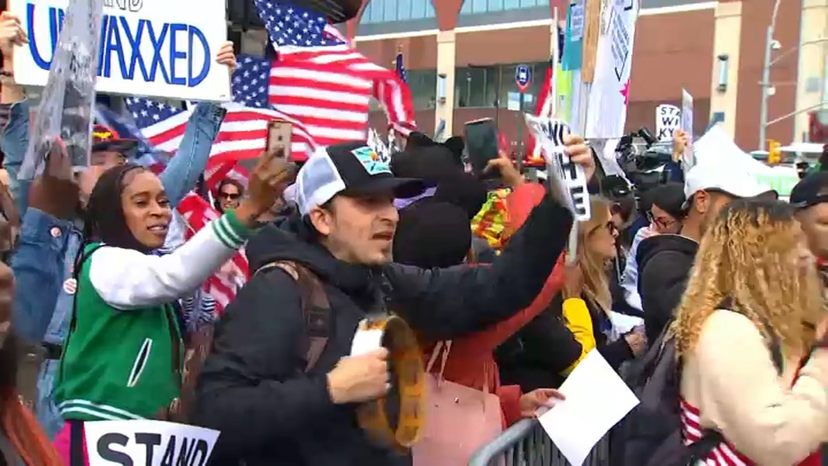 ‘Let Kyrie Play:’ Anti-Vax Mandate Crowd Rushes Barricades Ahead of ...