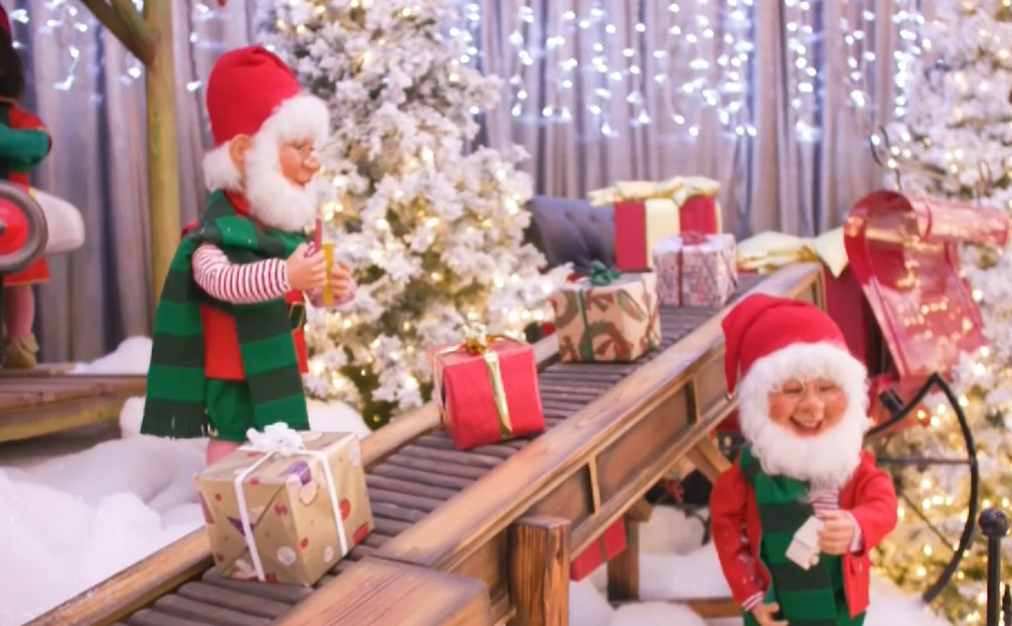 American Christmas Lights Up The City – NBC New York