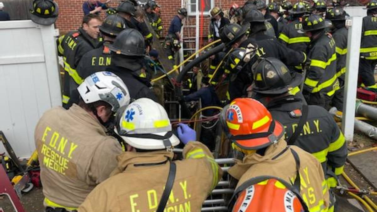 Trench Collapse Pins NYC Worker for Nearly 2 Hours – NBC New York