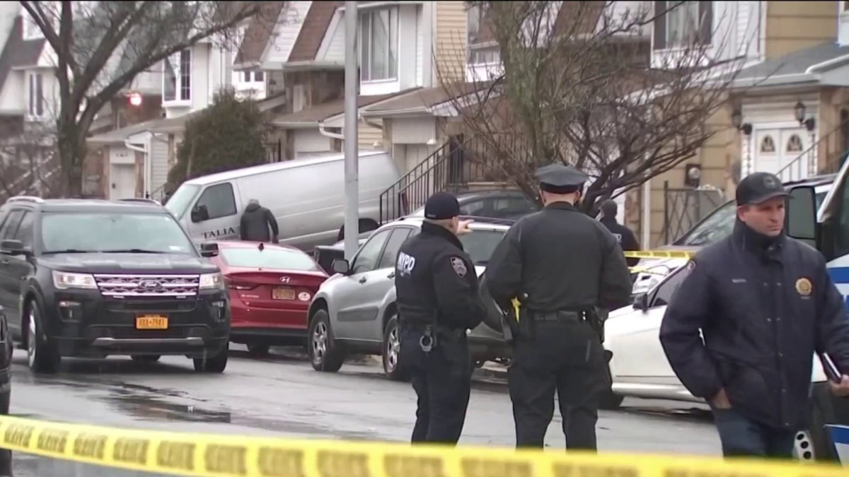 NYPD Detective Shot During Drug Bust on Staten Island – NBC New York