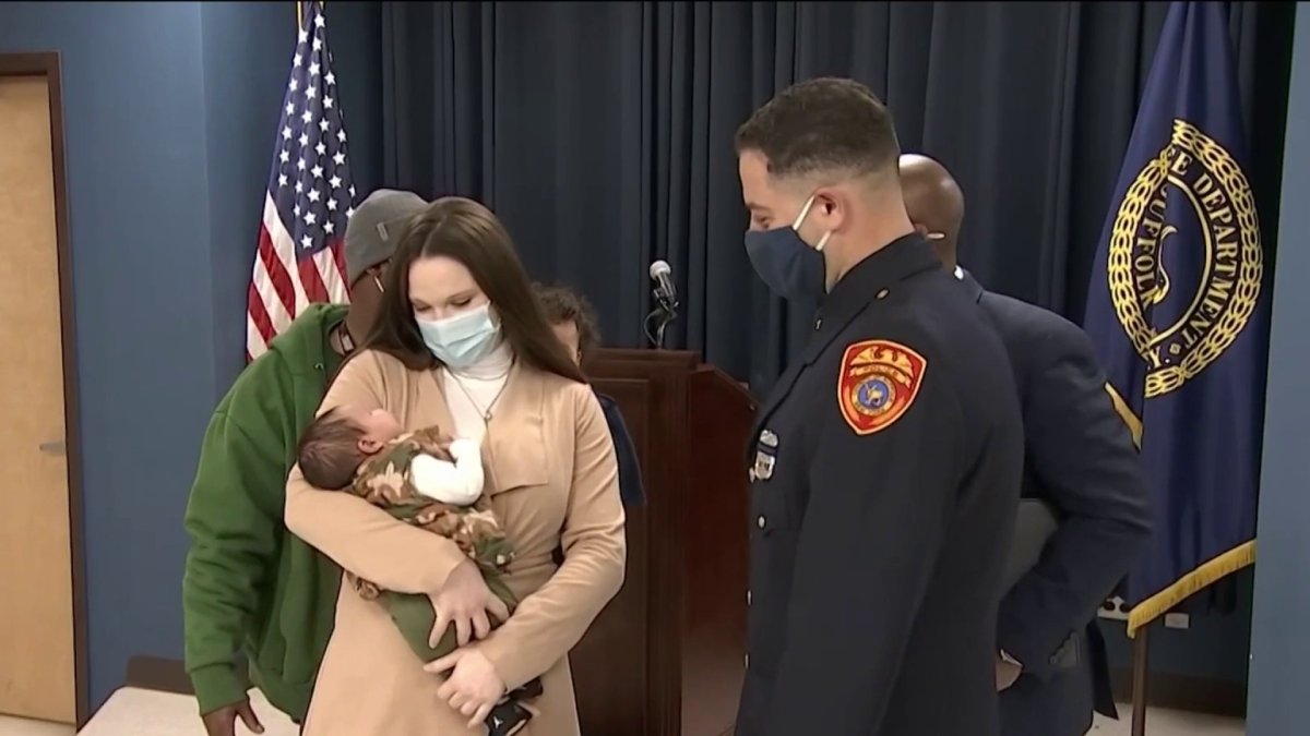 LI Cop Reunites With Mom He Helped As She Was In Labor, With Cord ...