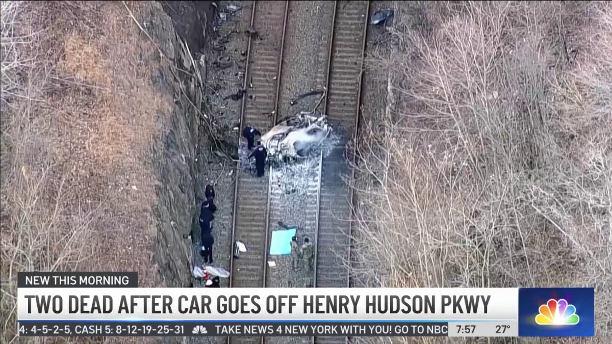 2 Dead As Car Goes Flying Off Highway Onto Train Tracks Below Nbc New