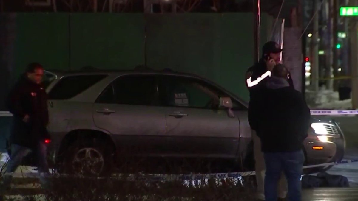 NYPD Cop Shot in Queens, 2 Arrested – NBC New York