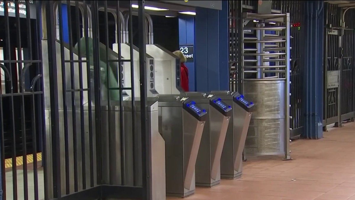 MTA Tackling Fare Evasion to Deter Crime – NBC New York