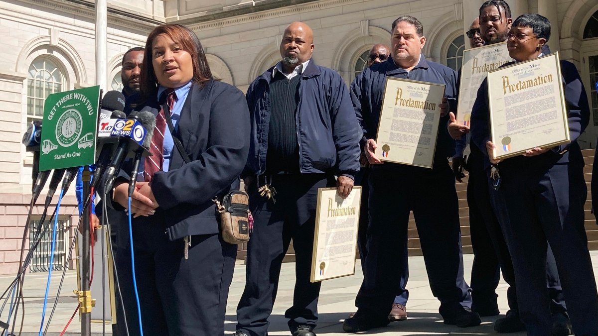 NYC Honors Brooklyn Subway Shooting MTA Workers – NBC New York