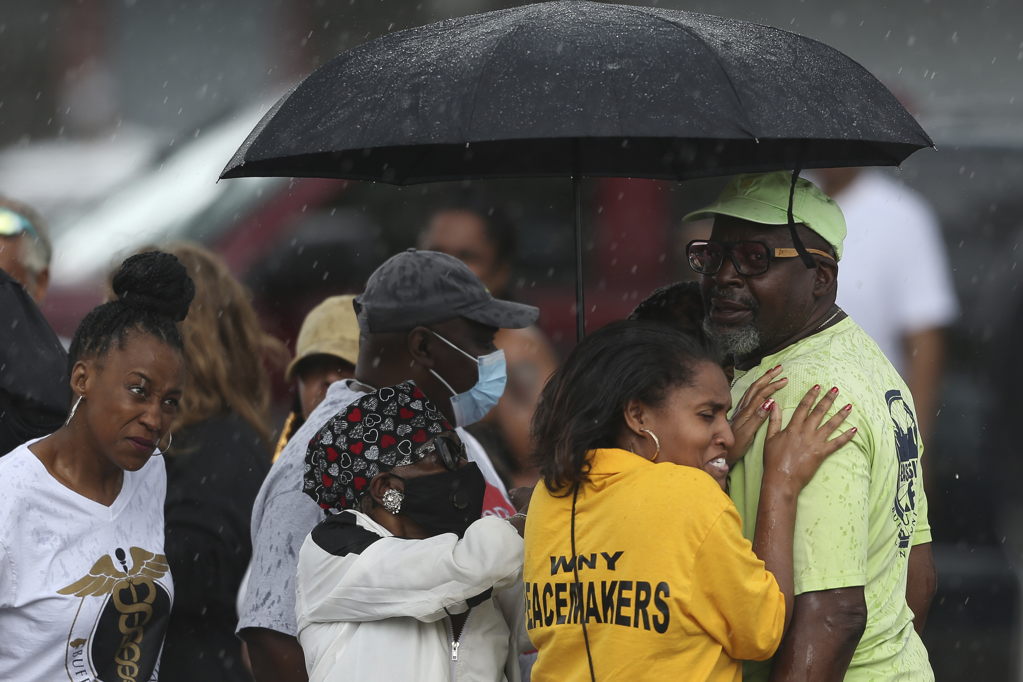 See Photos of Tops Friendly Market Supermarket Mass Shooting in Buffalo ...