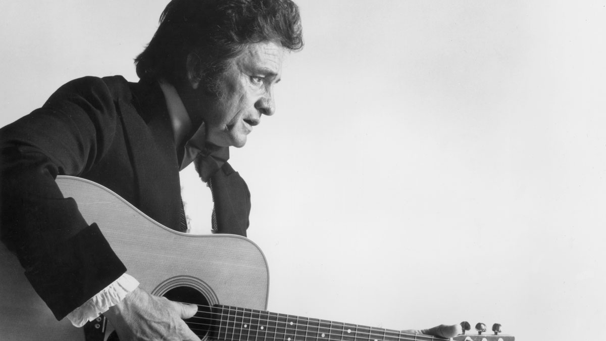 Video: Johnny Cash Water Tower in Arkansas Springs Leak After Cheeky ...