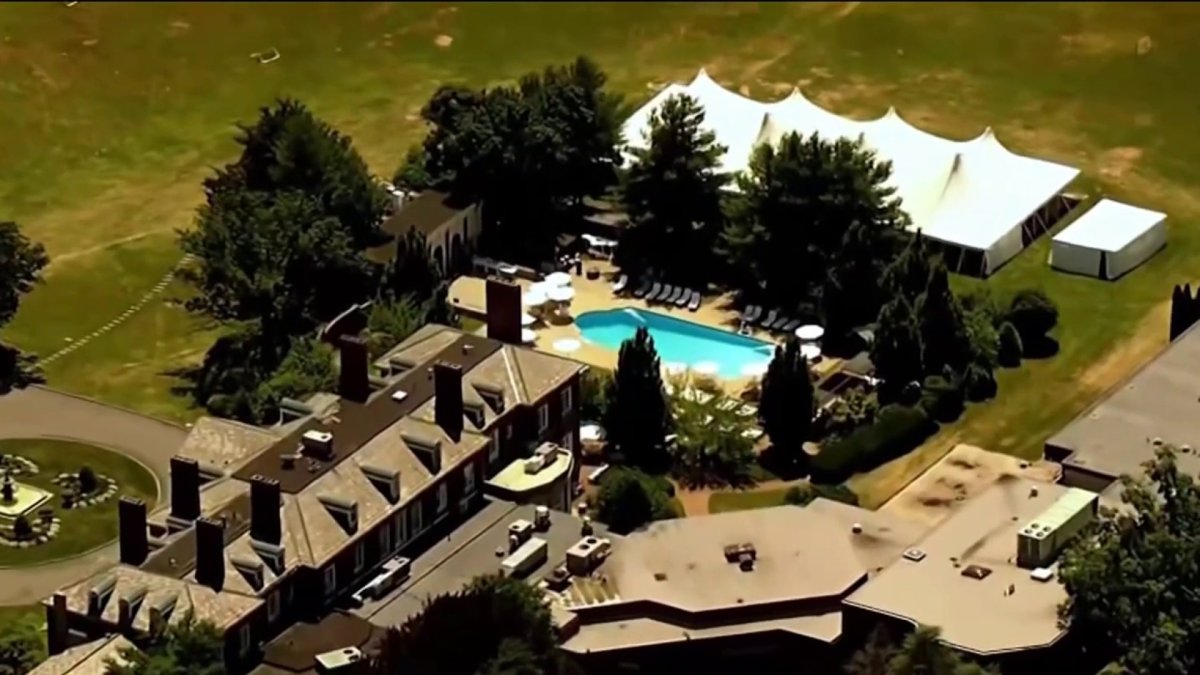 Hunt for Gunman in NY Mansion Pool Party Shooting – NBC New York