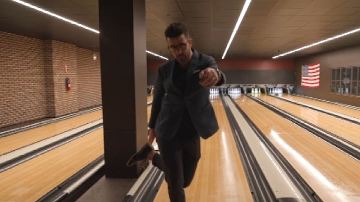 Old School Bowling At The Gutter LES – NBC New York