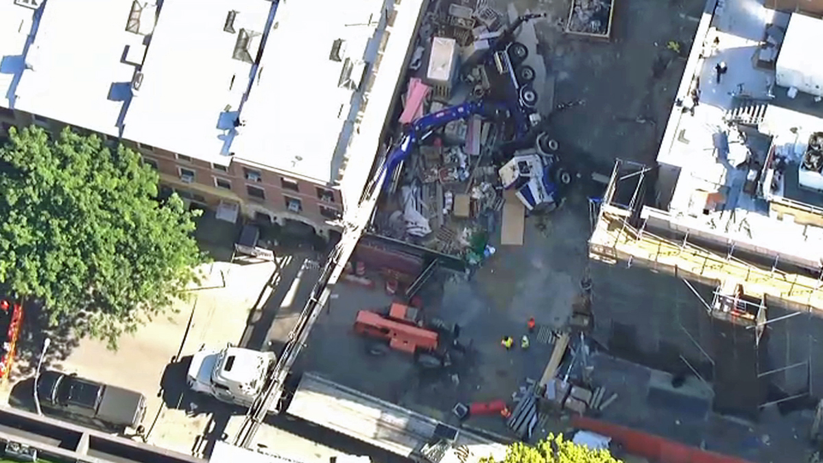 Boom Truck Collapses at Brooklyn Construction Site – NBC New York