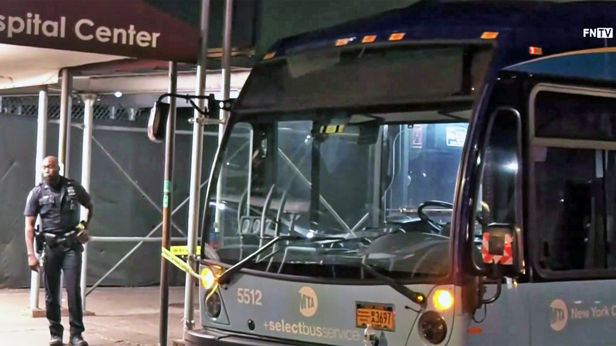 Manhattan Bus Stabbing in Harlem Hurts 1 – NBC New York