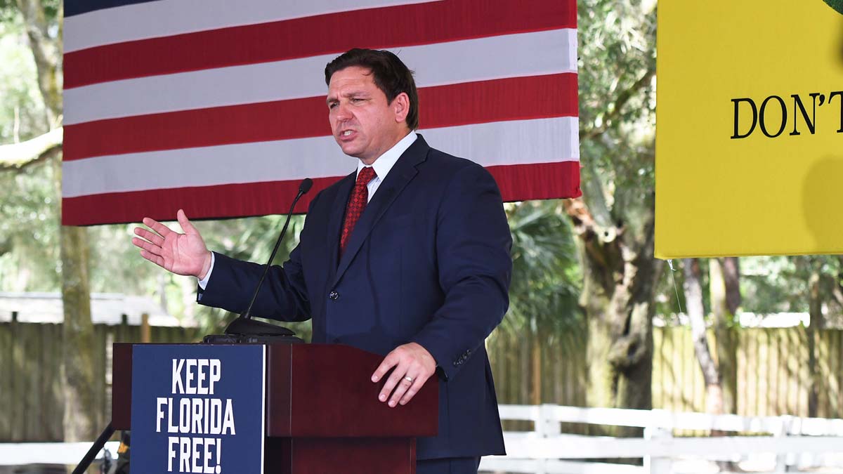 DeSantis ‘Cannot Confirm’ as Migrant Flight Reportedly on Way to ...