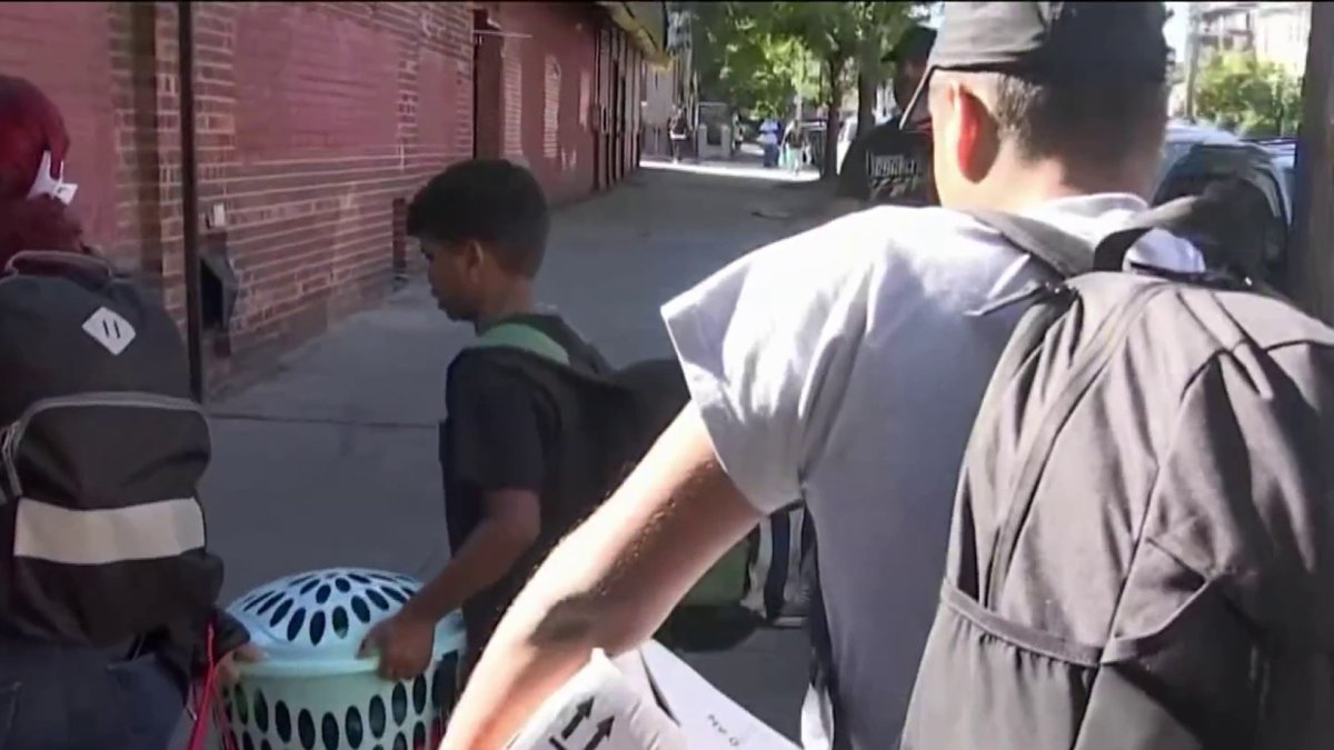NYC Migrant Crisis: Fights Break Out At Shelters as Tensions Rise – NBC ... NYC Migrant Crisis: Fights Break Out At Shelters as Tensions Rise – NBC ...
