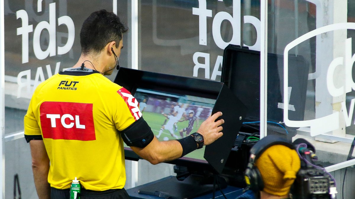 Understanding FIFA’s VAR Technology Ahead of 2022 World Cup – NBC New York