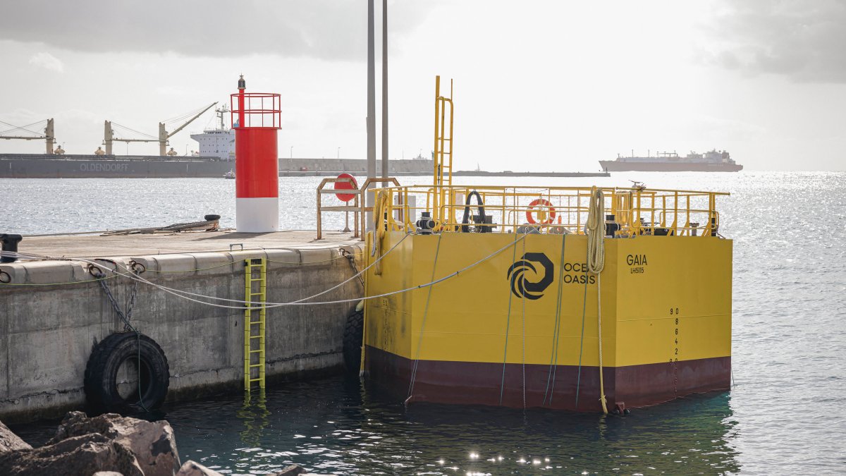 A Wave-Powered Prototype Device Is Aiming to Produce Drinking Water ...