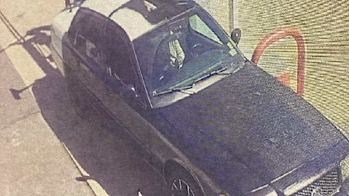 Suffolk County Police Searching for Man Stealing Gasoline – NBC New York