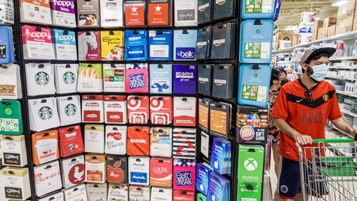 Did You Receive A Gift Card You Don t Need Here s How To Sell It For Did You Receive A Gift Card You Don t Need Here s How To Sell It For