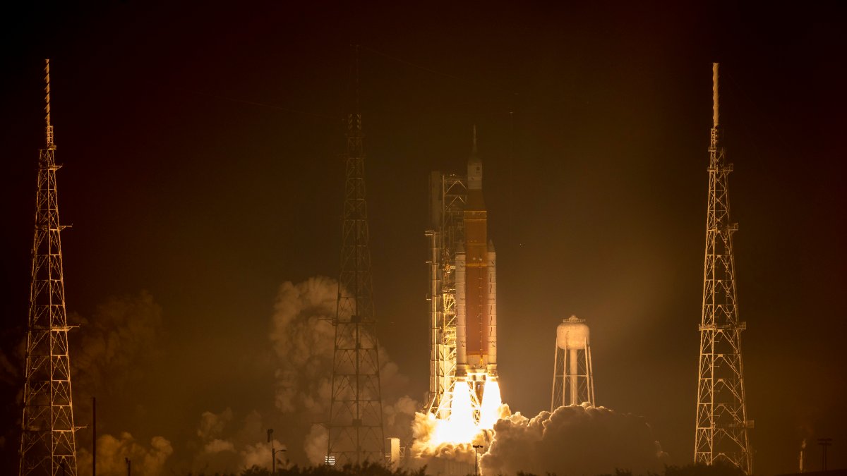 Here Are the Key Moments to Watch During the Artemis Mission – NBC New York