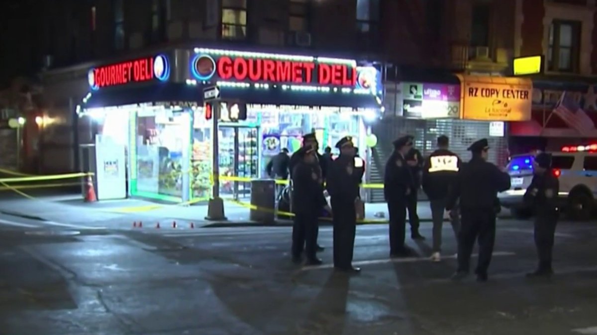 4 Shot 1 Dead In Bronx Quadruple Shooting Police Nbc New York