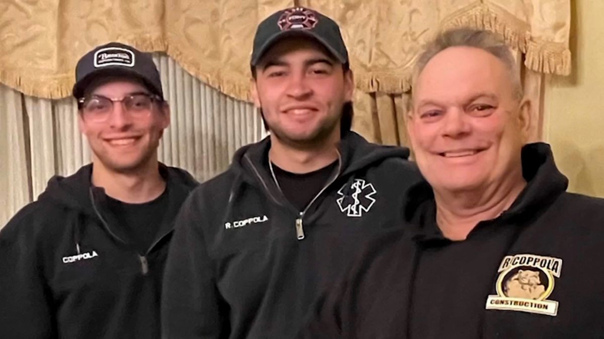 FDNY Paramedic Brothers Save Dad from Heart Attack on Long Island – NBC ...