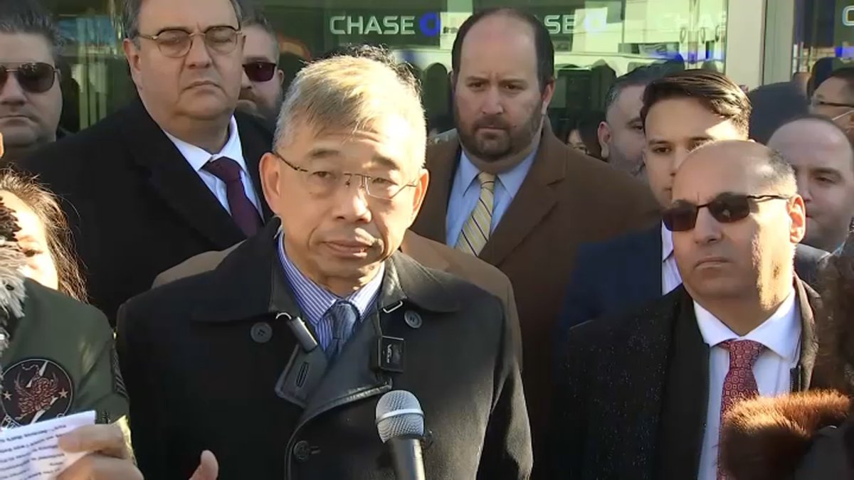 NYC Democrats Challenge Lester Change’s Brooklyn Residency – NBC New York