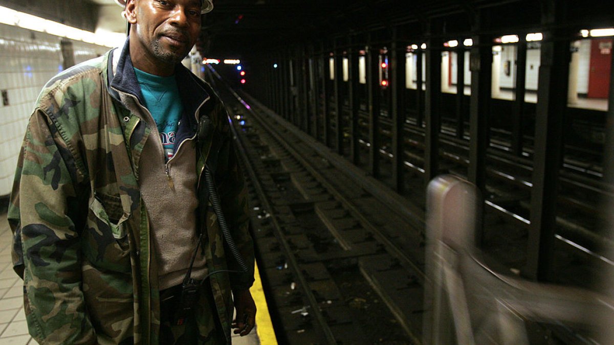 PCH Sweepstakes: Who Is Wesley Autrey, Subway Hero of Harlem? – NBC New ...