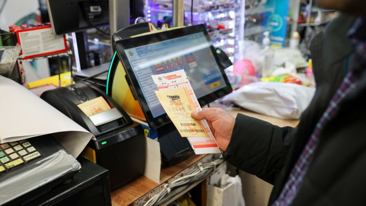 Mega Millions Jackpot Today: NY Lottery Tips, Results and More – NBC ...