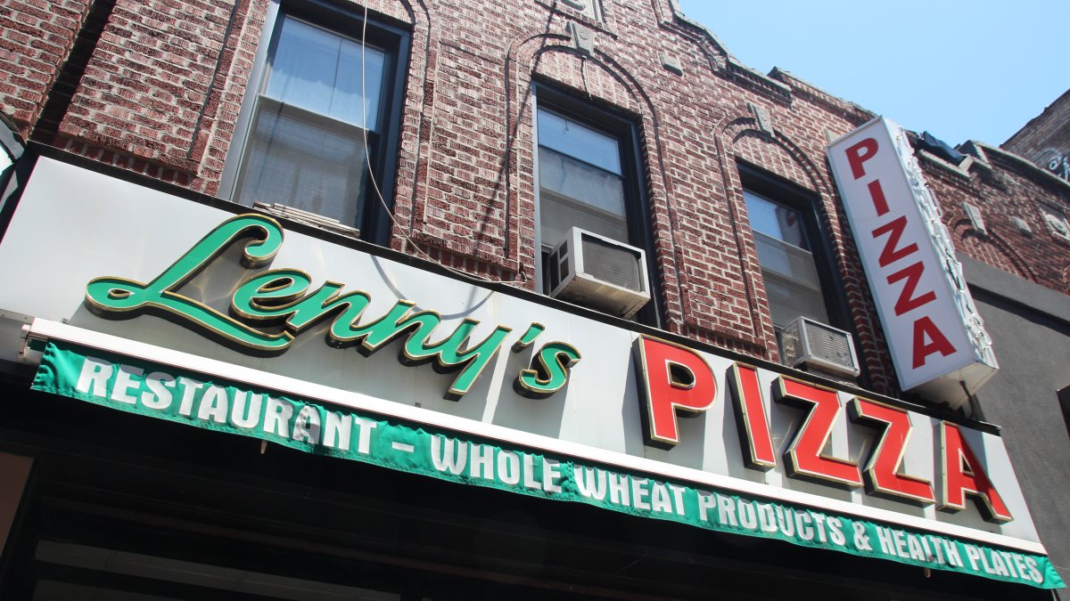 Lenny’s Pizza, Featured in ‘Saturday Night Fever,’ Closes After 70 ...