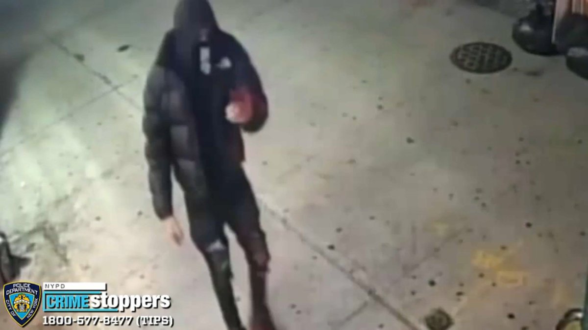 Mott Haven Subway Shove Lands Man in Hospital With Broken Legs: NYPD ...