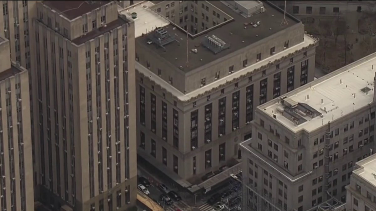 Threatening Letter With White Substance Sent to Manhattan DA Alvin ...