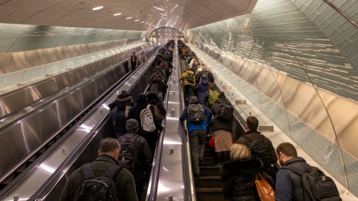 MTA: Time Limit Eyed for Grand Central Madison Benches – NBC New York