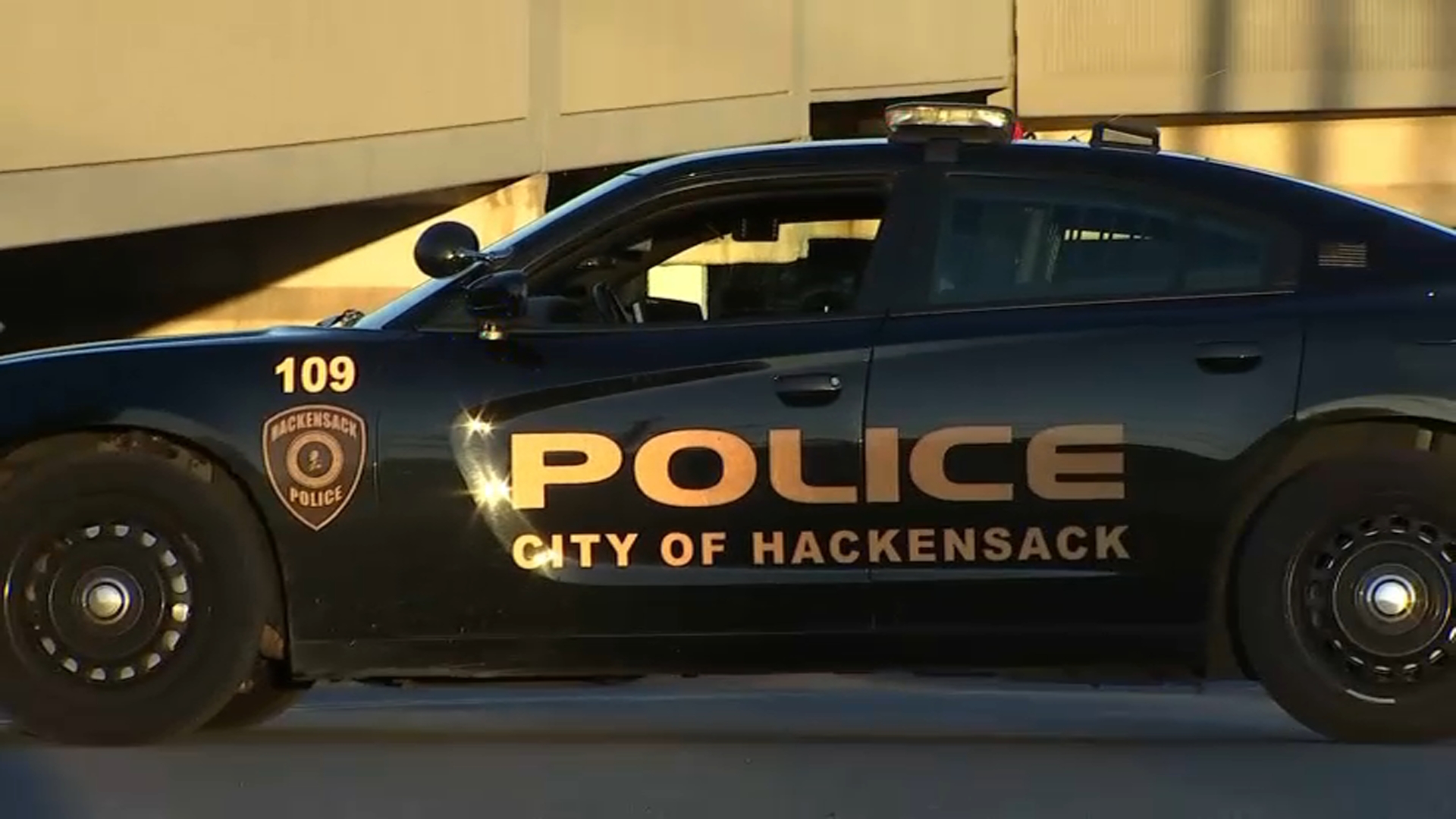 Police Searching For Man Who Attacked An MTA Employee – NBC New York