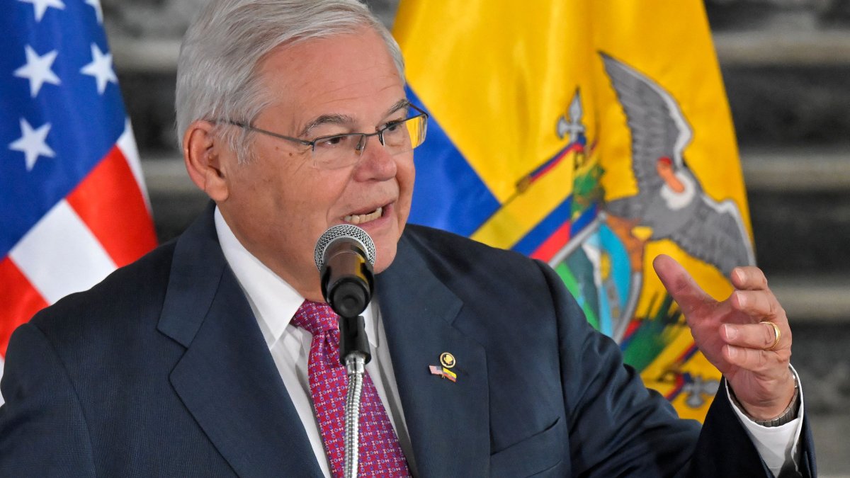 NJ Sen. Robert Menendez Sets Up Defense Fund in Criminal Investigation ...