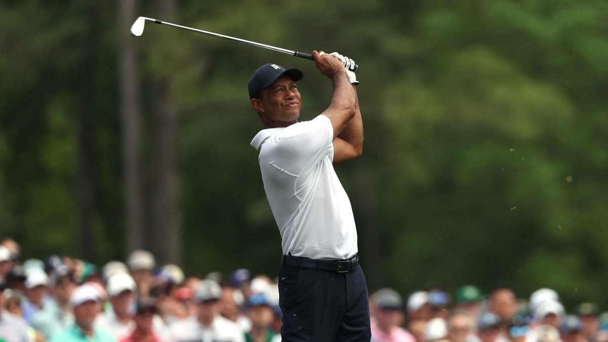 Tiger Woods Just Under the Cut Midway Through the Second Round of 2023 ...