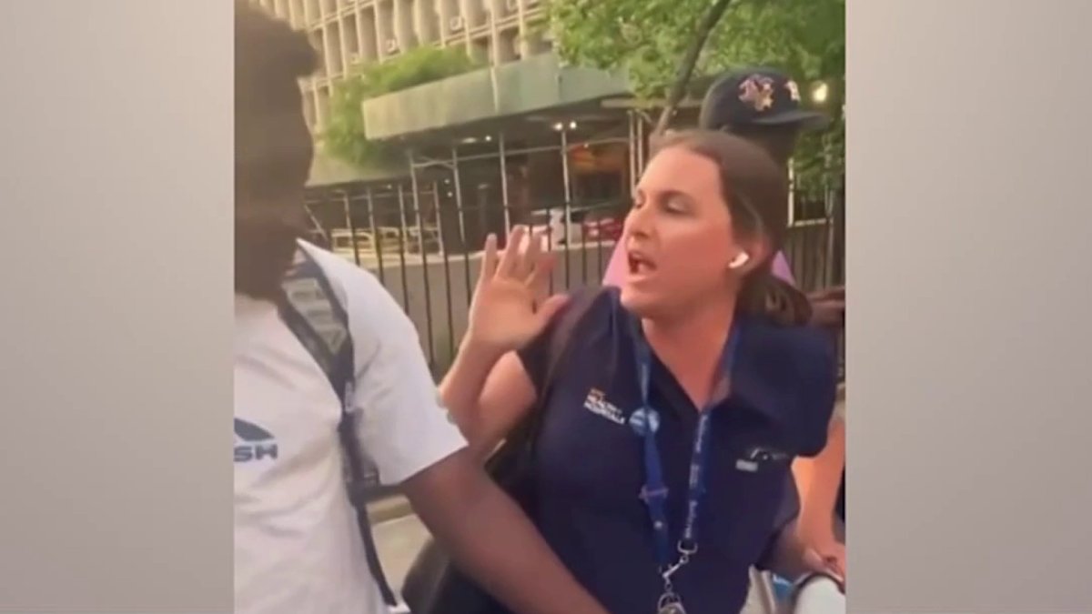 Nyc Hospital Worker Under Fire After Fight With Black Teens Over Citi
