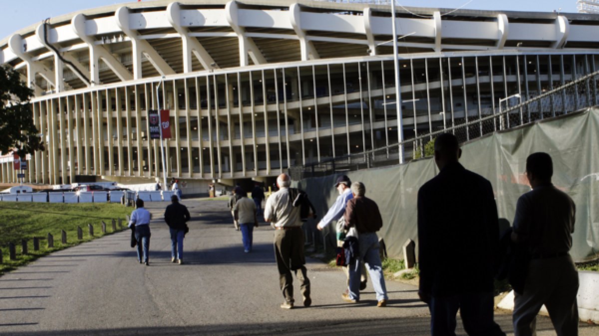 Washington Commanders returning to DC with new stadium deal – NBC New York