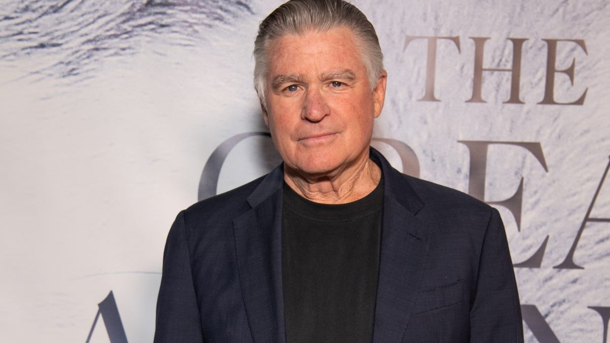 ‘Everwood’ co-stars remember Treat Williams following actor’s death ...