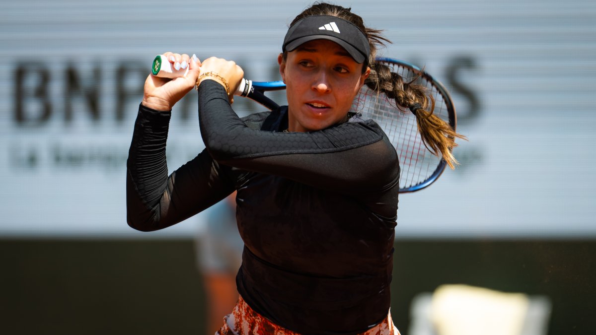 Top Ranked American Jessica Pegula Upset by Elise Mertens at French Open – NBC New York