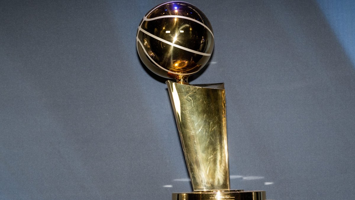 Video Shows Larry O’Brien Trophy Skydiving to Heat-Nuggets NBA Finals ...