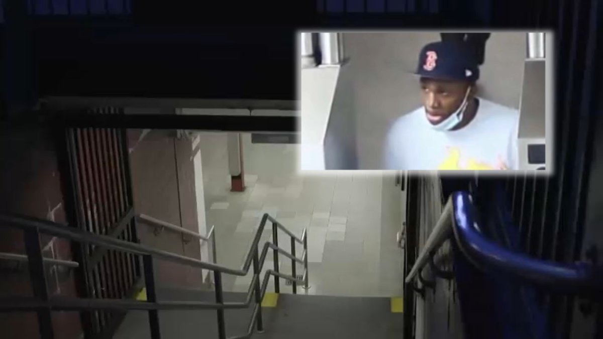 NYC subway slashings: Person of interest in custody after 3 women hurt ...